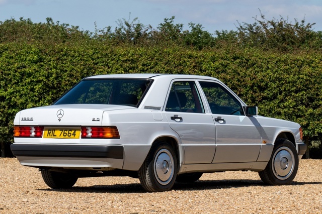 Mercedes-Benz 190 (1983 – 1993) Review | Honest John