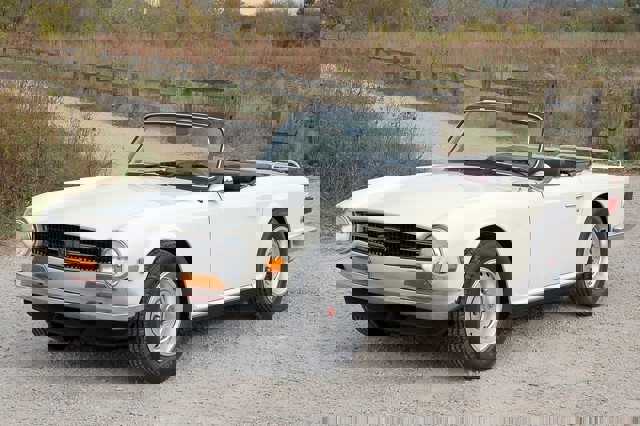 Triumph TR6 (1968 – 1976) Review | Honest John