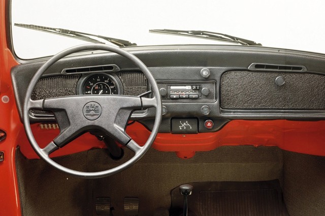 Volkswagen Beetle 1302 and 1303 (1970 – 1975) Review | Honest John