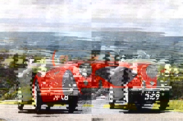 Austin-Healey 100 (1953 – 1956) Review | Honest John