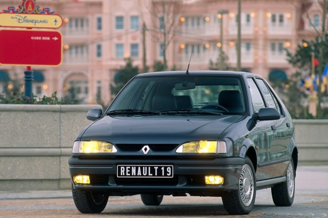 Renault 19 (1988 – 1996) Review | Honest John