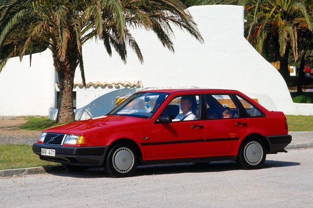 Volvo 440 and 460 (1987 – 1997) Review | Honest John