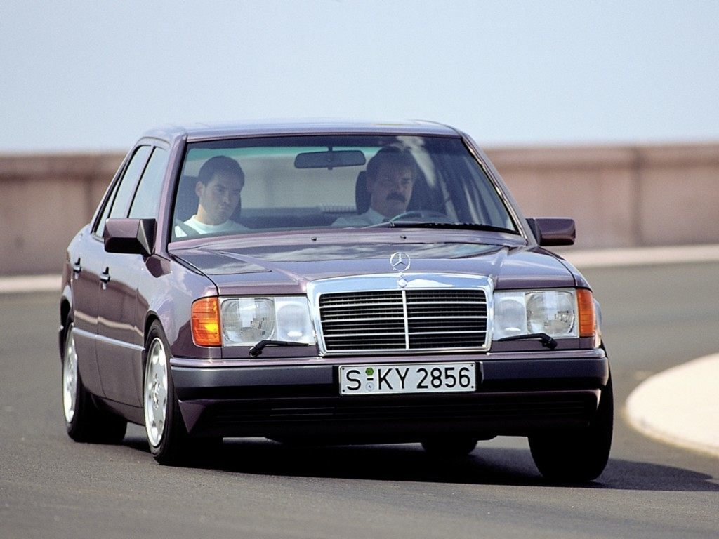 ของแรร์แบบด่วนๆ Mercedes-Benz E-Class W124 Masterpiece