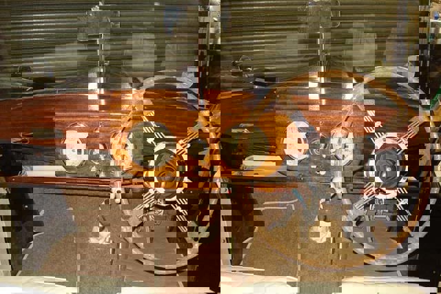 AC AC 2-litre DHC and Buckland (1285 – 1947) Review | Honest John